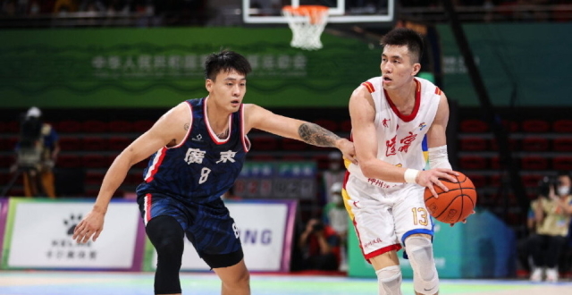 CBA辽篮VS新疆男篮4大看点，郭艾伦+赵睿伤停，今晚！CCTV5直播_腾讯新闻