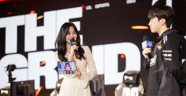 从始至终，我们都没明白s13？LCK打“信息差”LPL战队无法选边_腾讯新闻