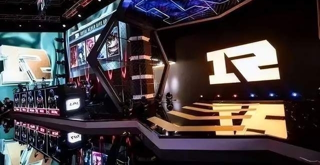 LPL昔日豪门彻底“解散”？圈内大佬爆料，RNG降级LDL直接弃赛_腾讯新闻