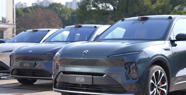 旗舰SUV ES8、最新上市EC6……你pick蔚来哪款车型？_腾讯新闻