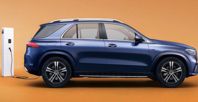 2025款奔驰GLE配置微调，售69.98万元起，买它还是等国产？_腾讯新闻