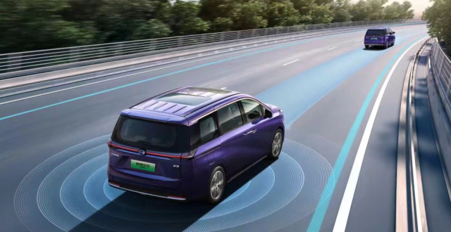 MPV整体销量回落，传祺新能源E8荣耀系列能否实现以价换量？_腾讯新闻