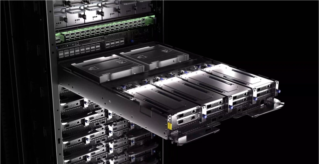 亚马逊 AWS Trainium2 实例全面可用，公布下代 3nm AI 训练芯片_腾讯新闻