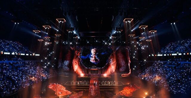 英雄联盟S15：T1 3比2战胜KT，夺得队史第六冠！_腾讯新闻