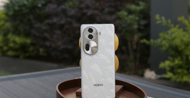 Reno11系列全面开售，定价2499元起，实现轻薄好看单反级影像兼得_腾讯新闻