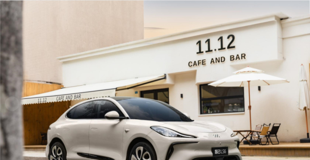 售22.99万元起 智己LS6“未来智舱”正式上市_腾讯新闻