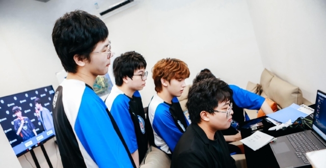 KPL8月1日看点：LGD和RW侠生死战，DYG跟DRG争S组席位_腾讯新闻