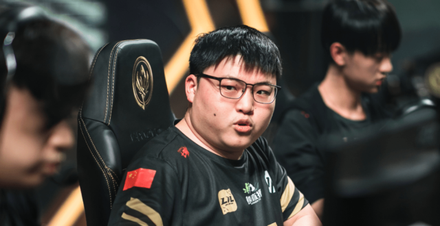 Theshy能夺冠是运气好！前IG教练坦言S8冠军该是Uzi_腾讯新闻