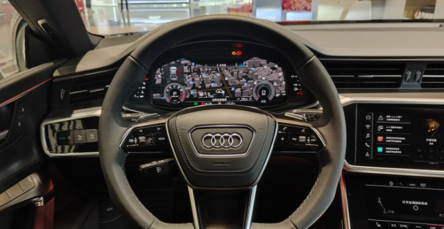 无框车门+大溜背，配3.0T V6动力，实拍新款上汽奥迪A7L_腾讯新闻