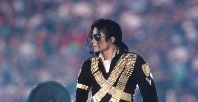 上亿人观看的视听盛宴！盘点史上收视前十的超级碗中场秀_腾讯新闻