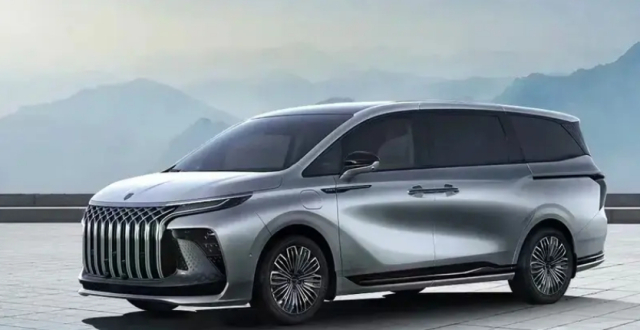 综合续航1300km 东风风行V9将于明年一季度上市_腾讯新闻