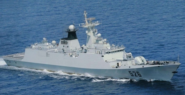 054B正式下水，40多艘054A会怎么处理？南海警卫或再添猛将_腾讯新闻