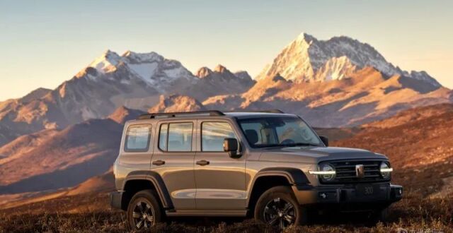 新增9AT+48V轻混！19.98万元起售，新款坦克300上市！油耗更低…_腾讯新闻