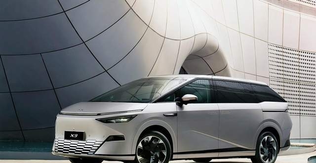 适合全家出游的MPV，理想MEGA、小鹏X9和腾势D9各有哪些优势？_腾讯新闻