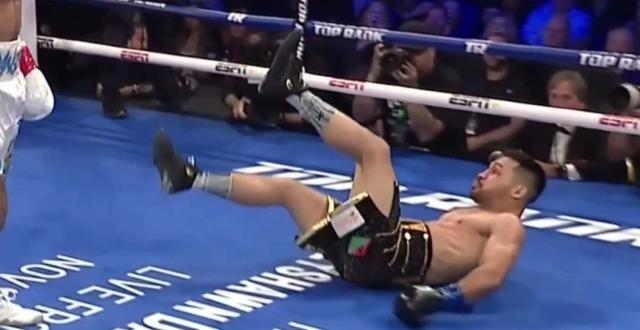 刚刚，2回合暴力TKO！不败杀手兵不血刃！_腾讯新闻