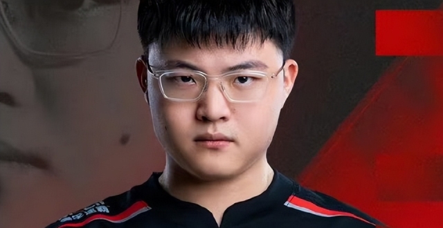 Deft亮VN致敬UZI，坦言：他能去EDG，太有趣了_腾讯新闻