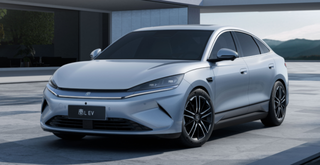 新车：理想i8突然发布；小米YU7内饰实拍；乐道L90长这样；比亚迪发布秦L EV官图；小鹏自研图灵芯片有望5月上车_腾讯新闻