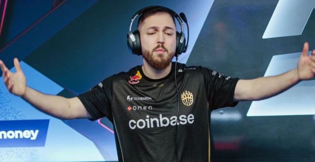 BLAST春季小组赛DAY 9：COL 2-1击败EG，BIG 2-0轻取Liquid_腾讯新闻