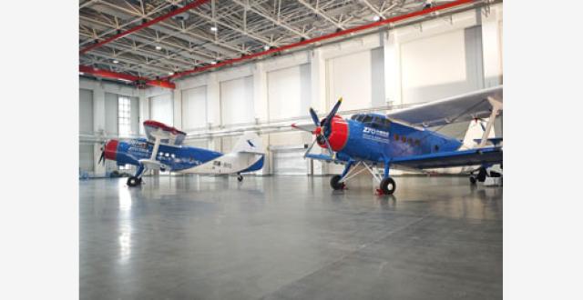 运-5再魔改！国产大型无人机鸿雁 HY100 量产交付_腾讯新闻