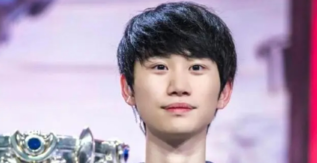 Doinb透露LBL进展：LCK同意战队参加，我们这边不能有现役_腾讯新闻