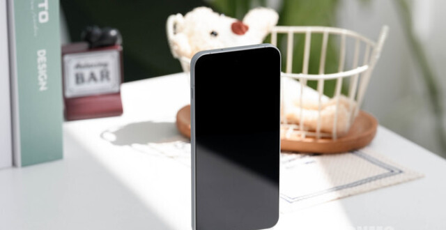 一加Ace 5至尊版打游戏超稳还不烫 618两千出头带回家_腾讯新闻