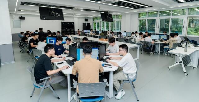 出彩职教，从“破”到“融”——温州打造产教融合新模式_腾讯新闻