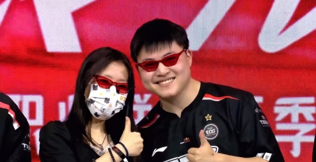 EDG找到获胜密码，Uzi成顶级打手，对线流反哺团队，Fofo成为核心_腾讯新闻