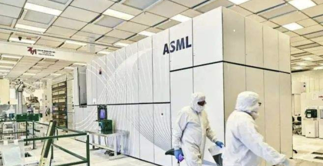 ASML预计2030年营收最高将达600亿欧元！_腾讯新闻