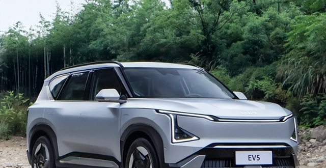 20万以内首款续航里程突破700km的纯电SUV，竟然是合资品牌_腾讯新闻