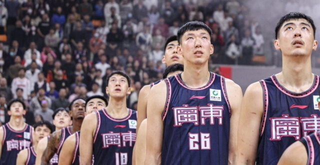 CBA战6场，周琦率广东男篮剑指8连胜，CCTV5直播浙江PK深圳_腾讯新闻