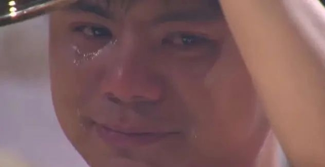 燃烧29年的格斗魂！35岁“小孩”夺冠EWC街霸项目 | 电竞世界_腾讯新闻