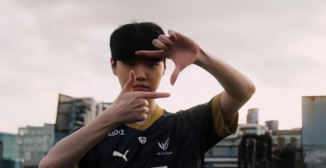 GEN晋级LCK决赛，T1掉入败者组，Faker奇迹未能继续_腾讯新闻