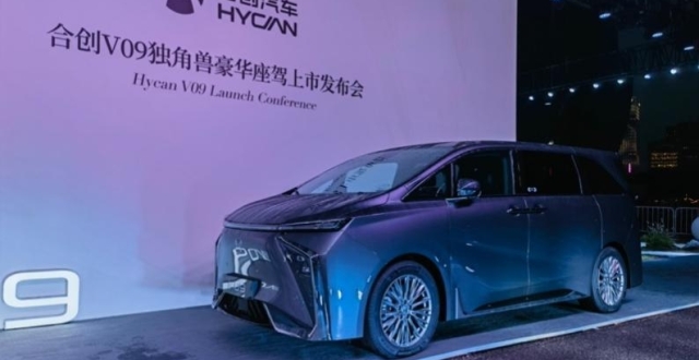 激光雷达+8155芯片，合创V09能否依靠“科技”、“豪华”打动消费者_腾讯新闻