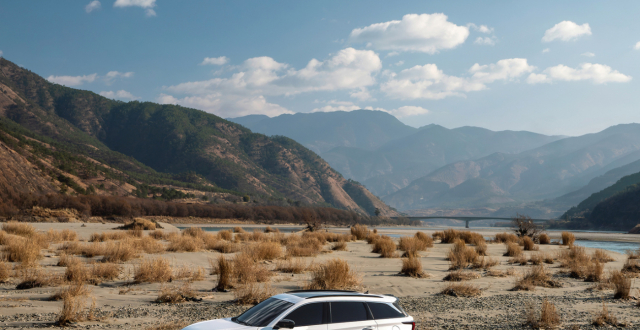 三代CS75PLUS冠军版，设计渐入佳境，8AT，强于哈弗H6？_腾讯新闻