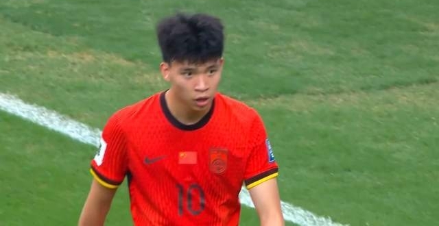 CCTV5直播，王钰栋单挑澳大利亚防线，U23国足拿1分即可，后卫3选2_腾讯新闻