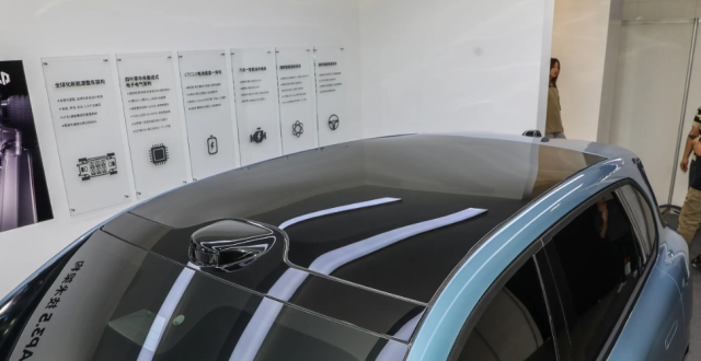 聚焦15万级SUV，就配8295芯片+激光雷达，广州车展看零跑B10_腾讯新闻