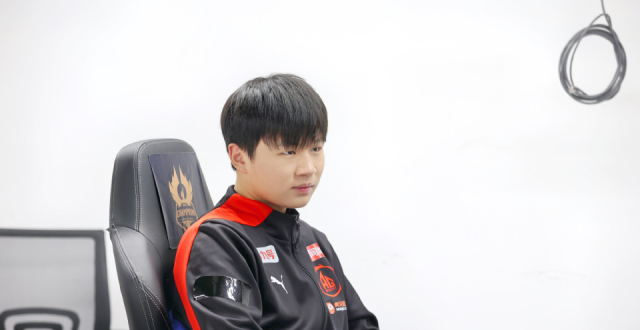 EDGM试训极光、小白熊，WE试训阿蛋，XYG还要买辅助_腾讯新闻