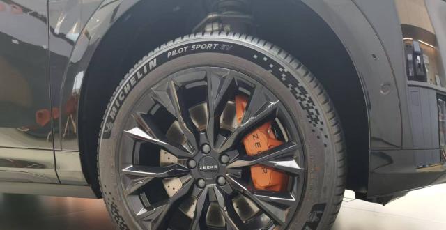 多花2.3万元，下订极氪 7X放弃乐道L60，这几点差别很明显_腾讯新闻