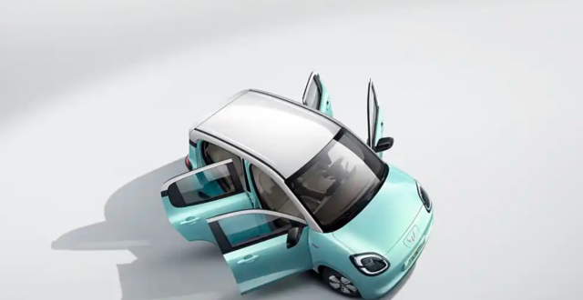 五菱宏光MINIEV四门版来了，外观大变，还支持快充_腾讯新闻