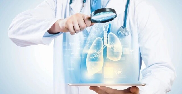 抗生素、激素轮番上阵仍恶化！72岁老烟民的“肺炎”究竟是何伪装？_腾讯新闻