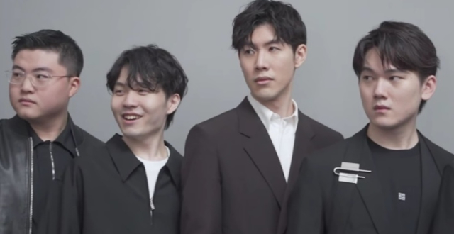 Meiko当面调侃JKL，TheShy光速变脸，十大选手拍摄，效果拉满_腾讯新闻