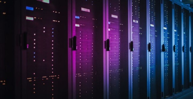 Intel 18A两大关键技术解析：RibbonFET搭配PowerVia如何提升芯片性能_腾讯新闻