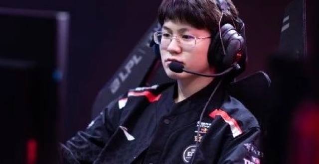 【夏季赛常规赛专访】EDG_Meiko：我们在团战上面的细节和沟通会再加强_腾讯新闻