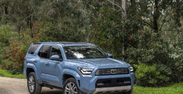 比亚迪，JEEP迎来“强敌”！丰田全新SUV来了，三把锁+2.4T_腾讯新闻