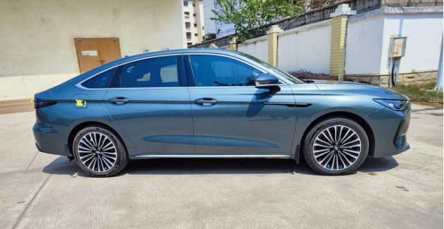 风云A8L车主4000公里实测：1.5T动力真香，亏电油耗6L/百公里_腾讯新闻