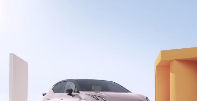 14.6万元起 领克旗下首款纯电SUV 领克Z20开启预订_腾讯新闻