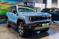 预售22.48万起，全新BJ40魔核电驱版舒适又凶猛_腾讯新闻