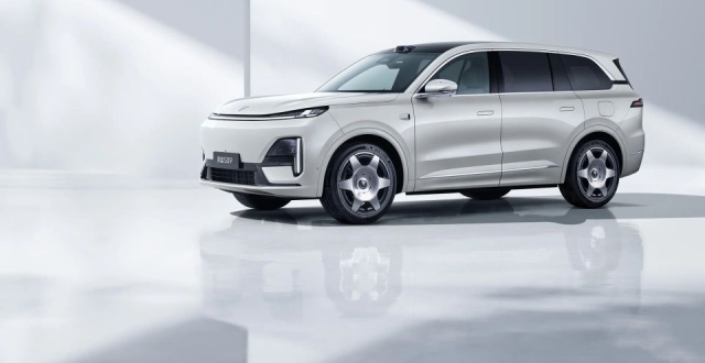 深蓝S09上市！重新定义大六座旗舰SUV，23.99万起享百万级体验_腾讯新闻