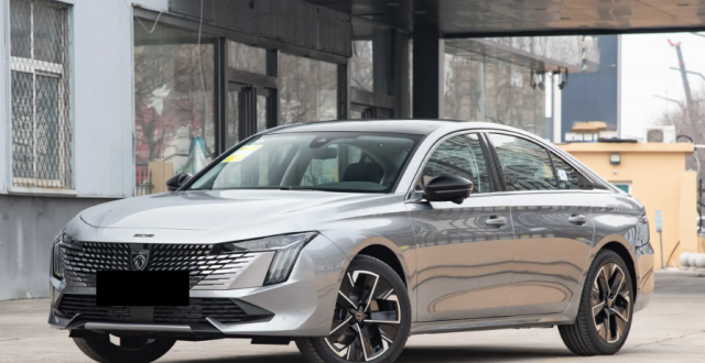 战斗机舱内饰的标致508L，外观惊艳，动力如何？_腾讯新闻