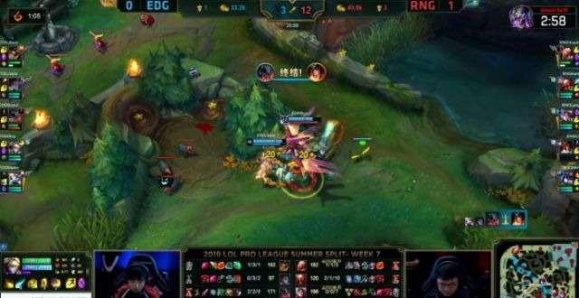 LOL：Uzi轮子妈完美发挥收获MVP，网友调侃：除了F6！_腾讯新闻